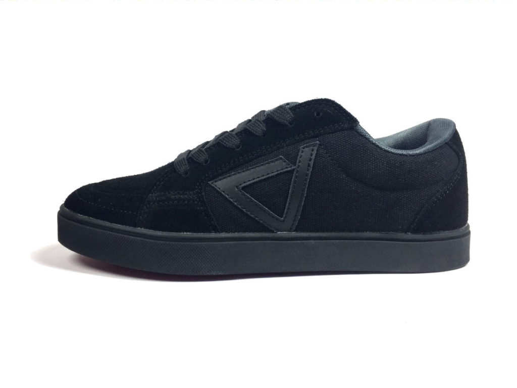 Inward # Black / Black | ADE Industries - Ade Shoes